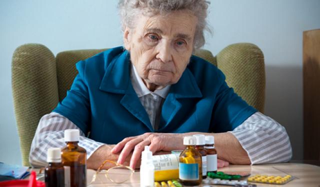 In-Home Medication Management - Trust A Dedicated Nurse | Sphinx Home ...